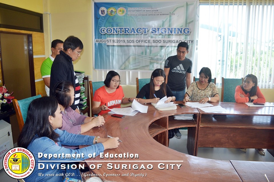 Contract Signing | DepEd Surigao City